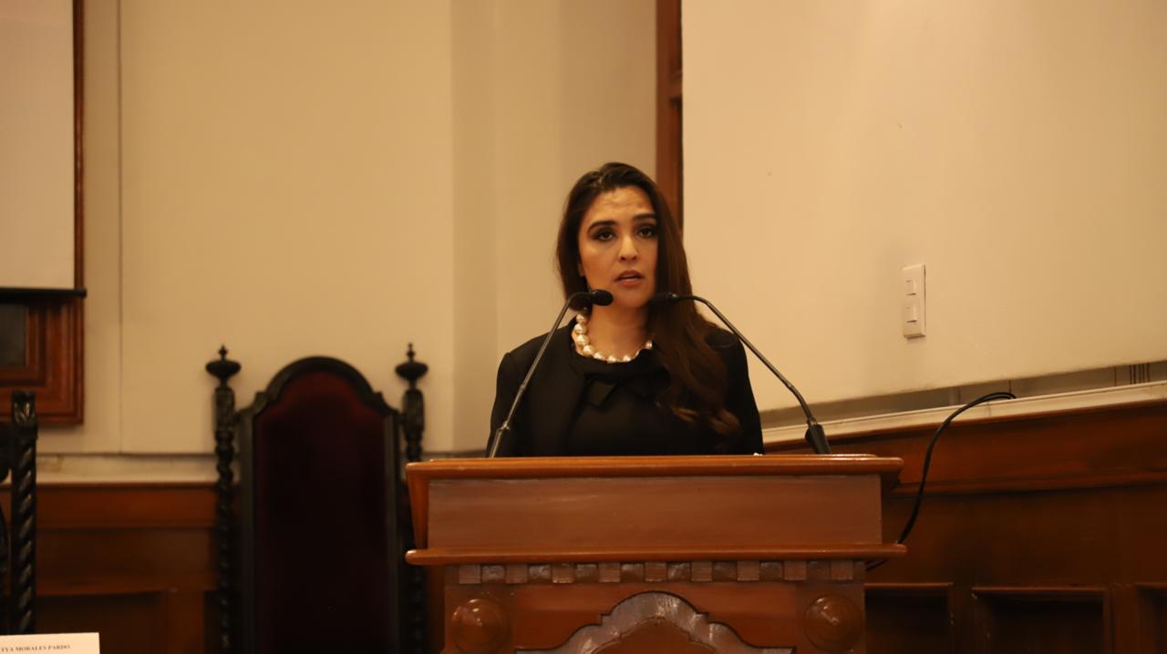 Rinden homenaje al legado de Claus Roxin, Doctor Honoris Causa