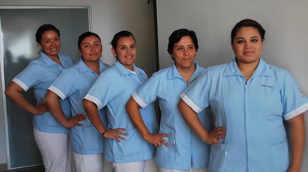 Enfermeras de UG comparten experiencias de trabajo comunitario